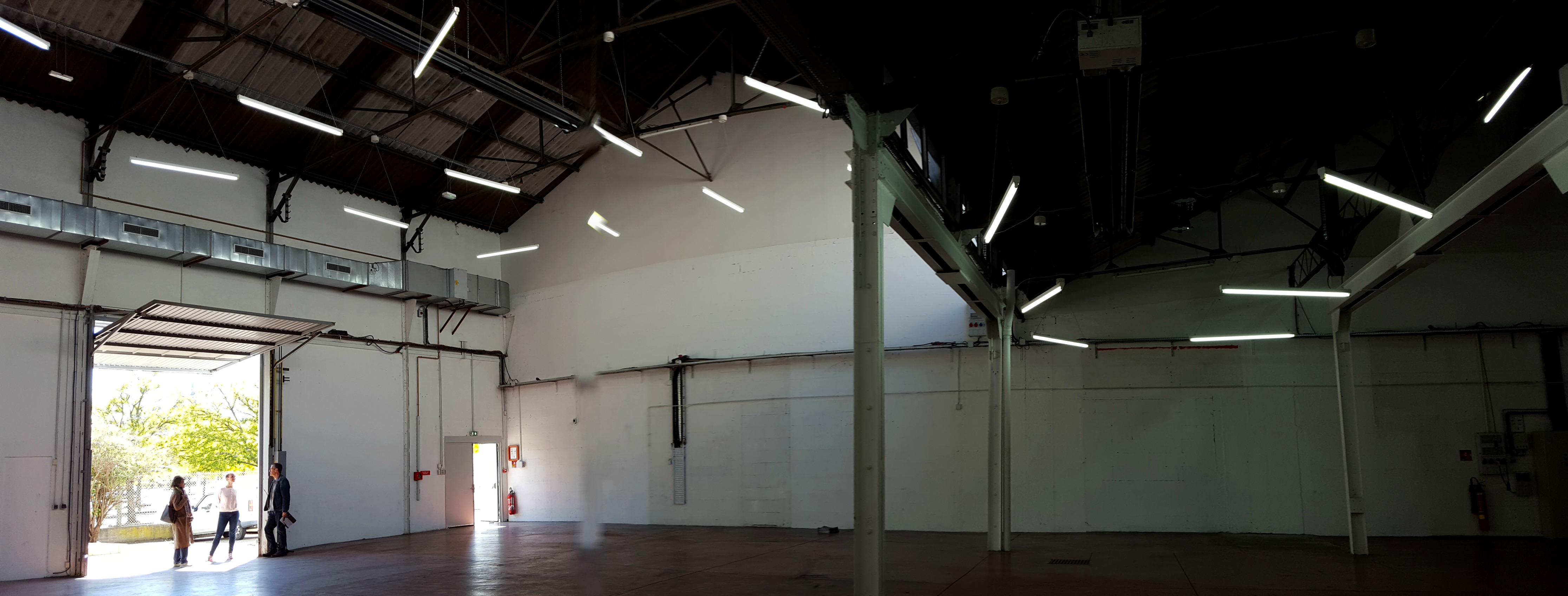 La Tôlerie fait peau neuve – Non-breaking space – The magic orange ...